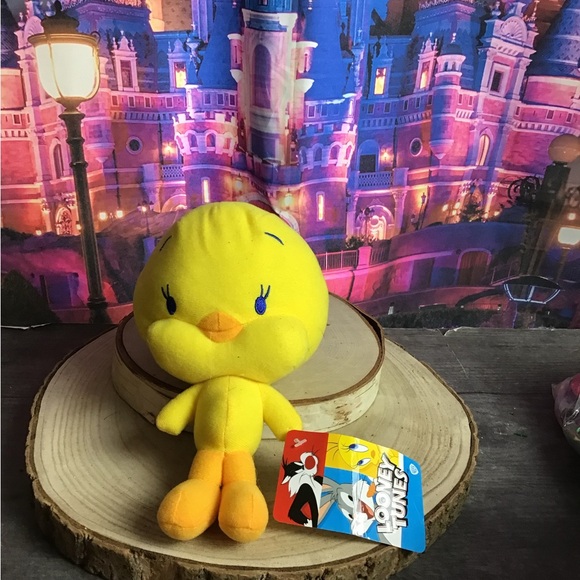 Warner Bros. | Toys | Looney Tunes Tweety Bird Plush Nwt | Poshmark